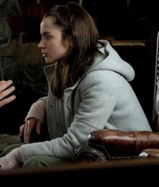 Knives Out Marta Cabrera (Ana De Armas) Coat | TLC