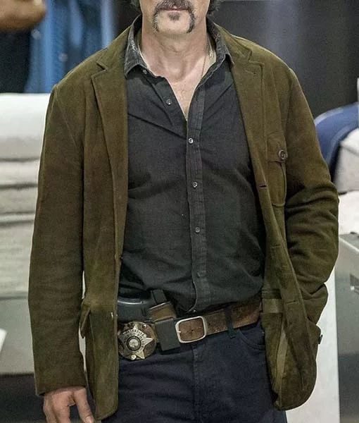 Chicago PD Alvin Olinsky (Elias Koteas) Blazer | TLC