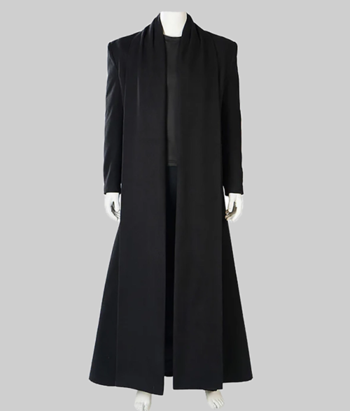 Tom Sturridge The Sandman Coat