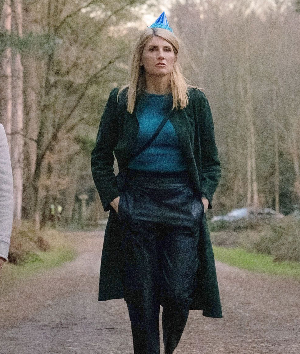 Bad Sisters Eva (Sharon Horgan) Green Coat | TLC