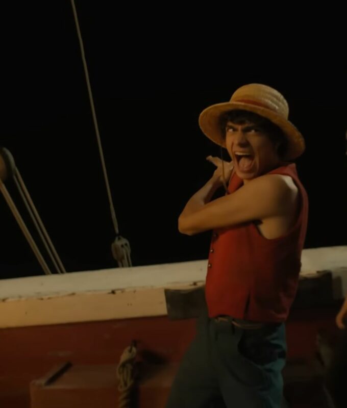 One Piece Iñaki Monkey D. Luffy Red Vest
