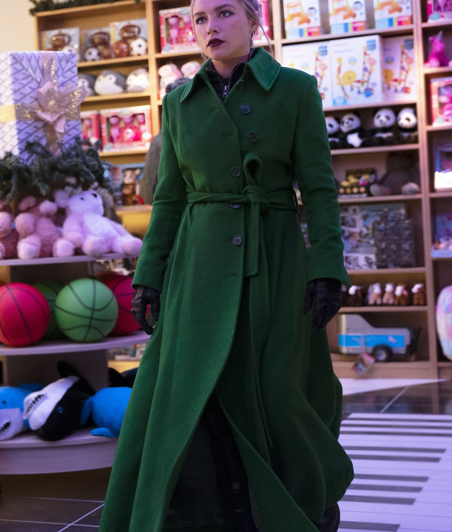 Hawkeye Yelena Belova Green Coat - Florence Pugh Hawkeye Green Trench ...
