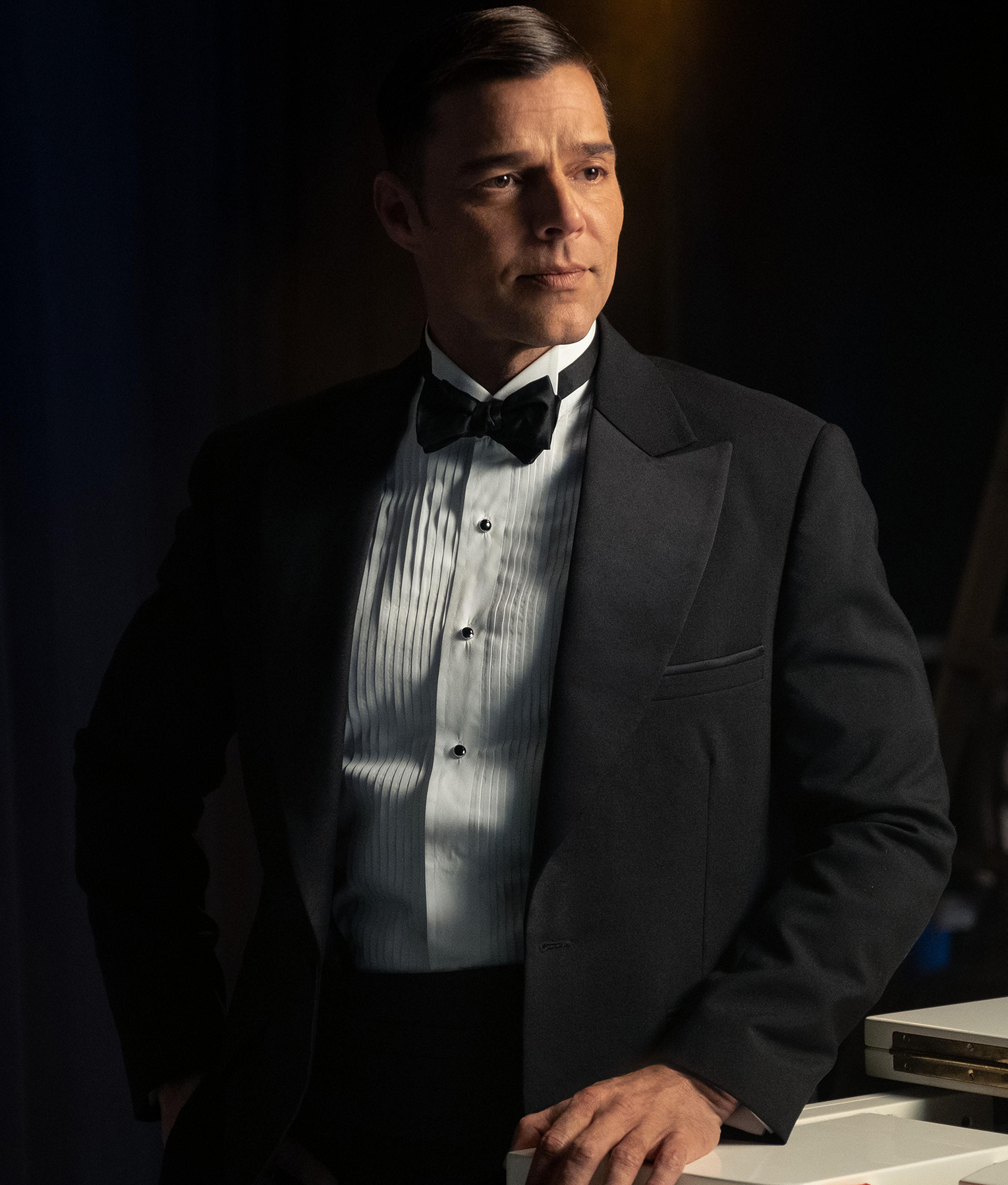 Palm Royale Ricky Martin Robert Black Suit | TLC