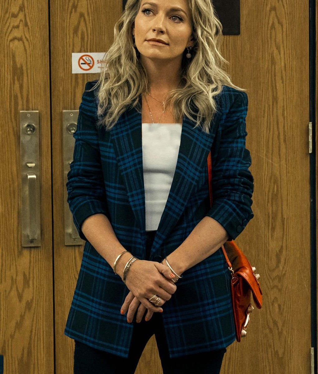 Becki Newton The Lincoln Lawyer Lorna Crane Blue Plaid Blazer | The ...